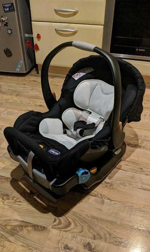 Автокресло / Автолюлька Chicco KeyFit (0-13 кг)