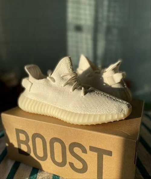Кроссовки Adodas Yeezy Boost 350 V2 Cream/Triple W