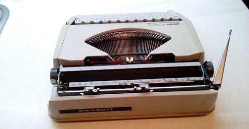 Печатная машинка Olivetti Letera 82