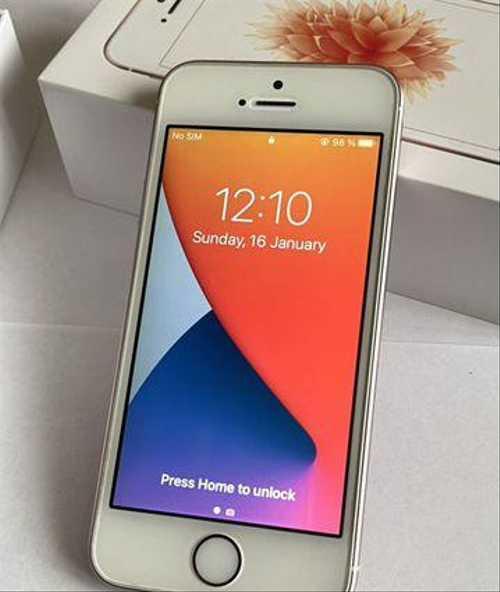 Айфон se 64gb apple iPhone 2017 64 гб розовой rose