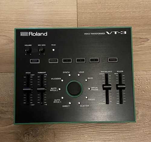 Roland VT-3
