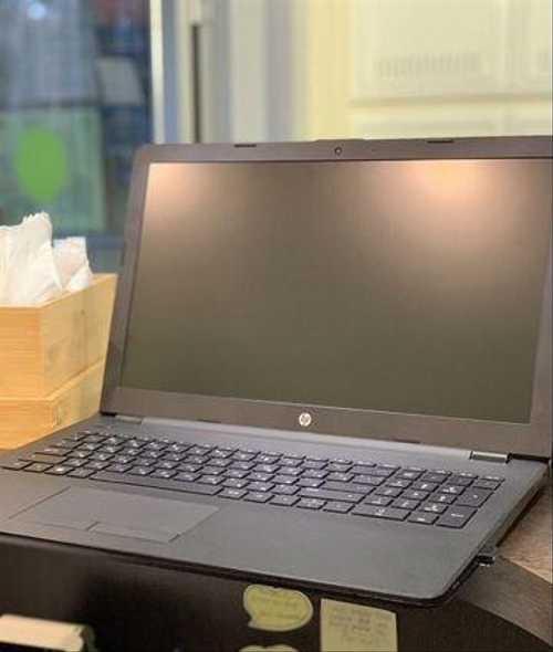 Ноутбук HP 15-rb040ur