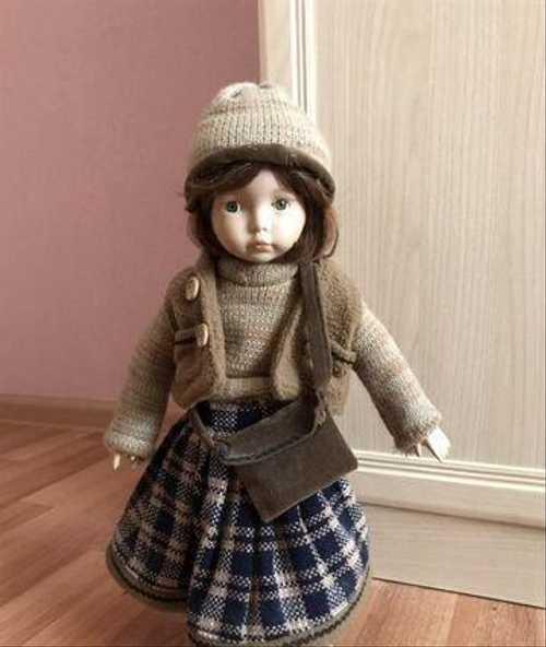 Кукла фарфоровая коллекционная (Италия)