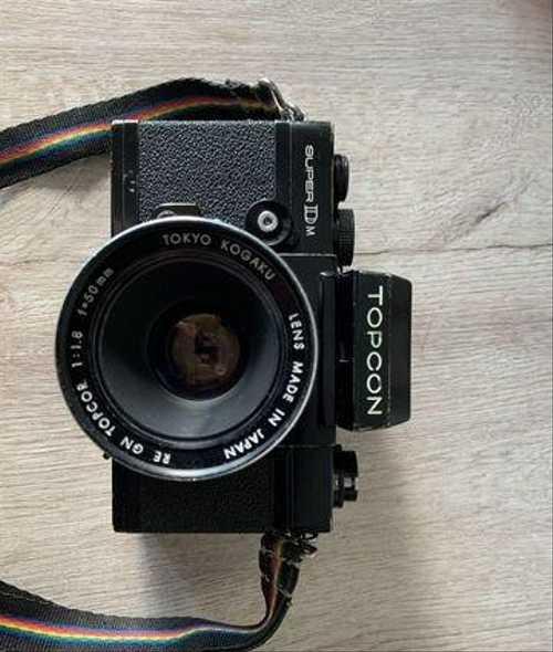 Пленочный фотоаппарат Topcon super Dm