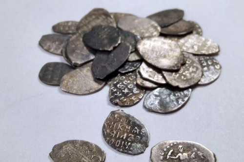Серебряная чешуя (монеты)