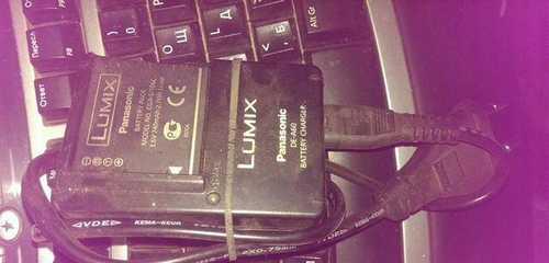 Зарядное lumix Panasonic DE-A60 и аккум CGA-S/106C