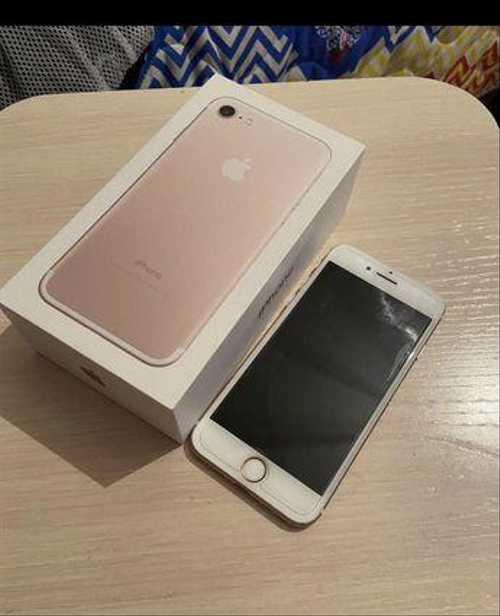 Телефон iPhone7 rose gold