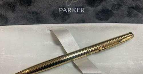 Шариковая ручка Parker Insignia