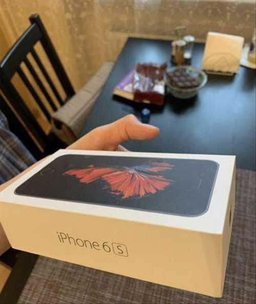 Коробка от iPhone 6s 64gb