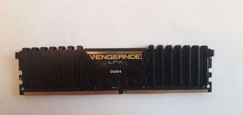 Модуль памяти DDR4 Corsair Vengeance 16 Gb
