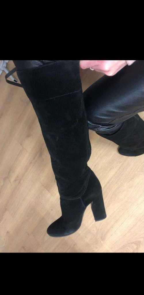 Женские сапоги-трубы casadei
