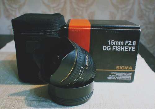 Sigma AF 15mm f/2.8 EX DG (Canon)