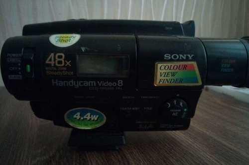 Видеокамера Sony CCD-TR590E в ремонт или на запчас