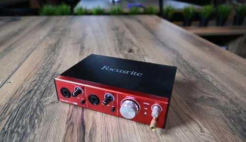 Внешняя звуковая карта Focusrite Clarett 2Pre USB