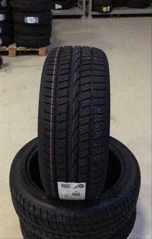 Windforce Snowblazer UHP 235/60 R18