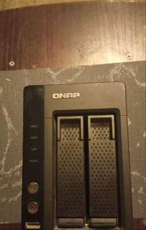 Сетевое хранилище qnap TS-221