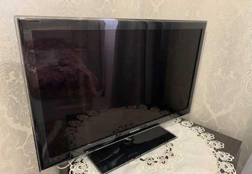 Телевизор Samsung UE40C55100QW