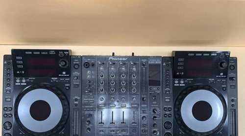 Pioneer CDJ 900 & pioneer DJM 800