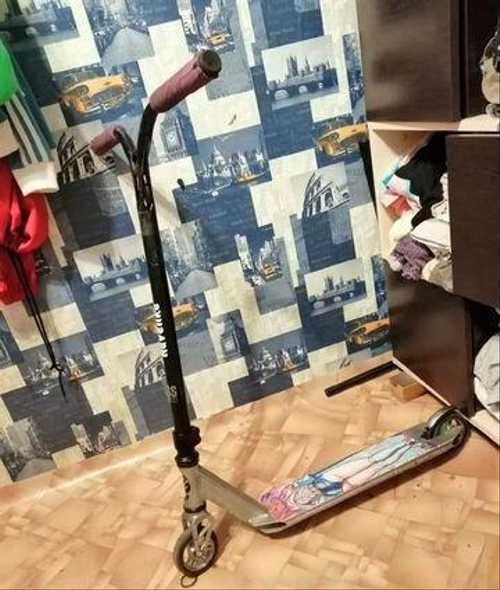 Трюковой самокат custom
