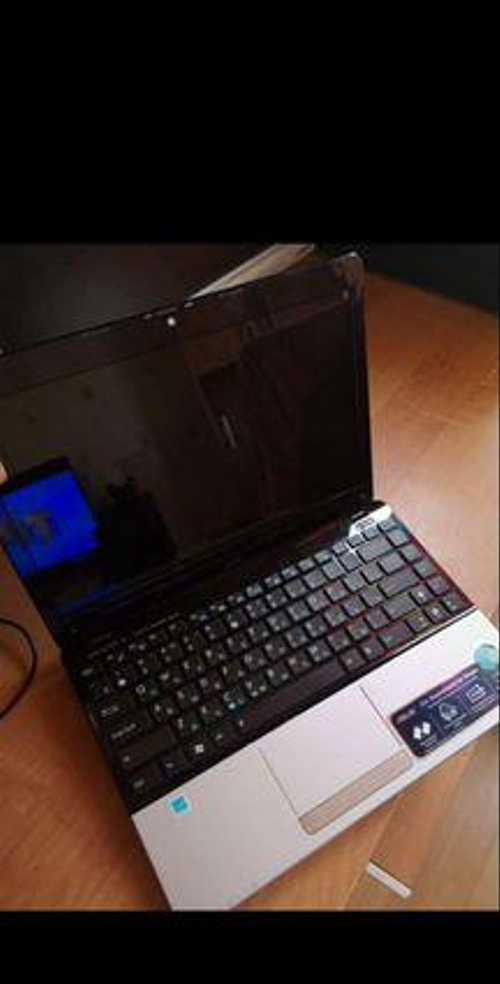 Нетбук asus EeePC 1215p