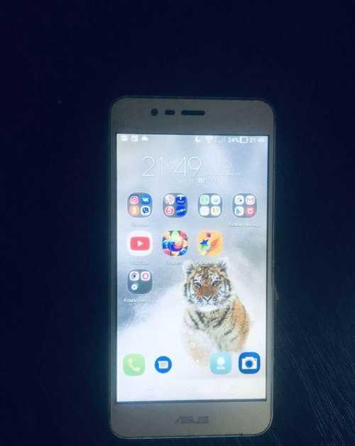 Телефон asus zc520tl