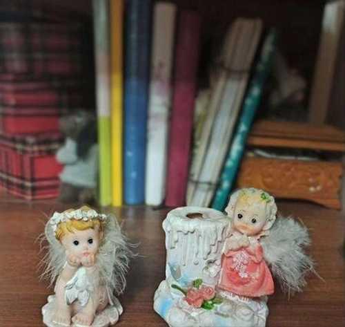 Ангелочки, подсвечник и статуэтка за все
