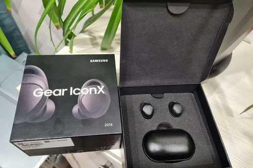 Беспроводные наушники samsung gear iconX