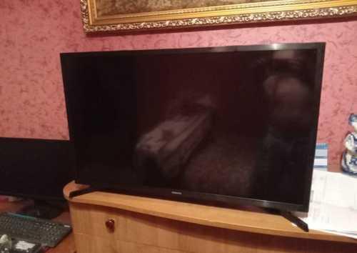 Телевизор Samsung UE32N4500AU smart TV