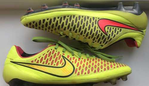 Бутсы Nike Magista