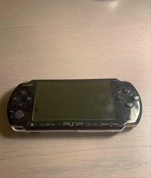 Psp 3008. Комплект ПСП 3008. Sony PSP 3008 Прошивка. PSP 3008 сзади.