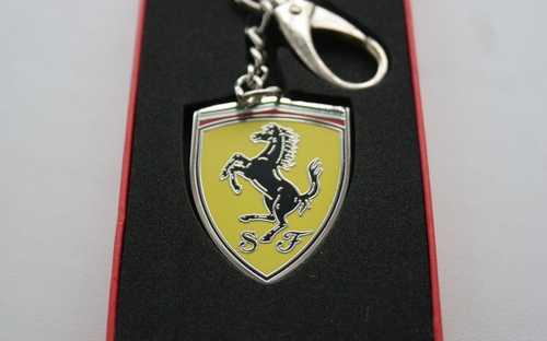 Брелок Ferrari оригинал новый в коробке