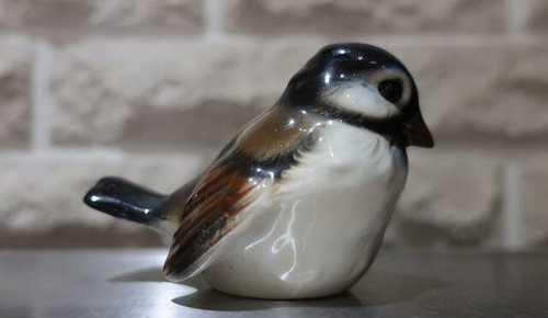 Декоративная фарфоровая фигурка - птичка goebel