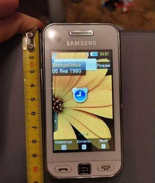 Телефон Samsung