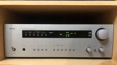 AV-Ресивер arcam Diva AVR200