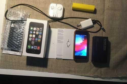 iPhone 5s в идеале (+ power bank)