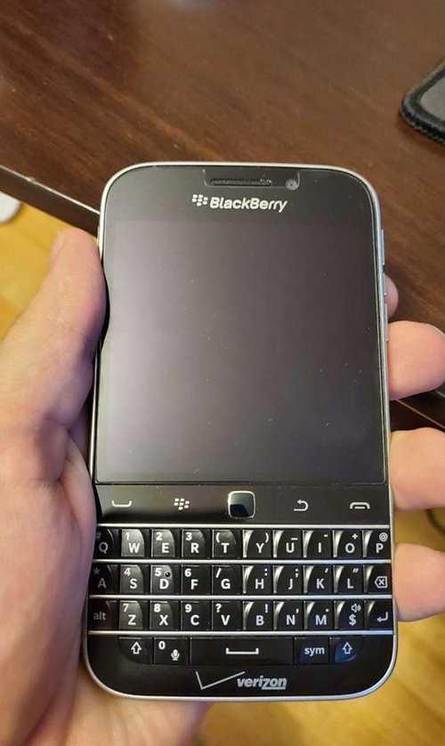 Телефон BlackBerry Classic