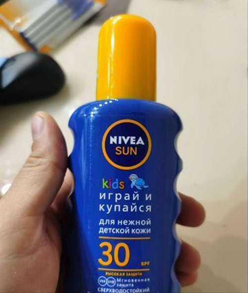 Nivea SUN kids SPF30 Солнцезащитный спрей для дете