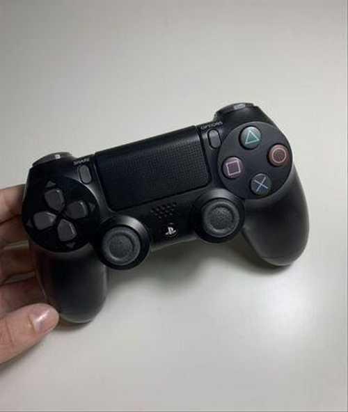 Dualshock 4 v2 (сломан, на запчасти)