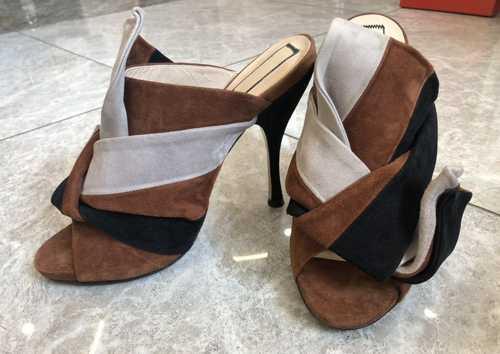 Босоножки, мюли N21