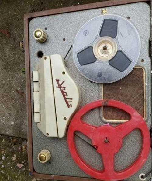 Катушечный магнитофон Spalis (Спалис ) 1960 год Ре