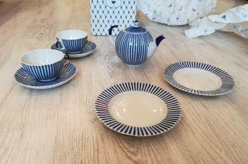 Комплект фарфоровой посуды ифз - чайник и тарелки