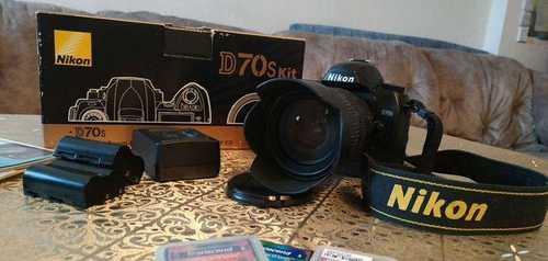 Nikon D70s kit 18-70 f/3.5-4.5G