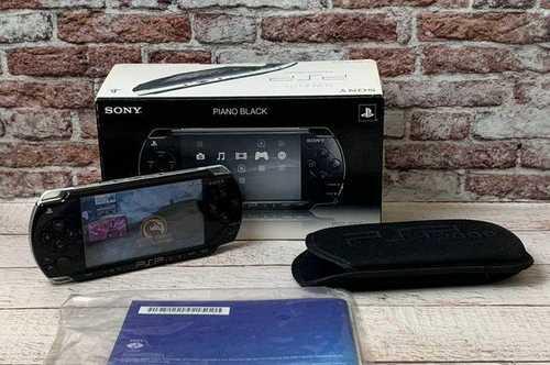PSP 2008 Black 8gb (В коробке отличный комплект)