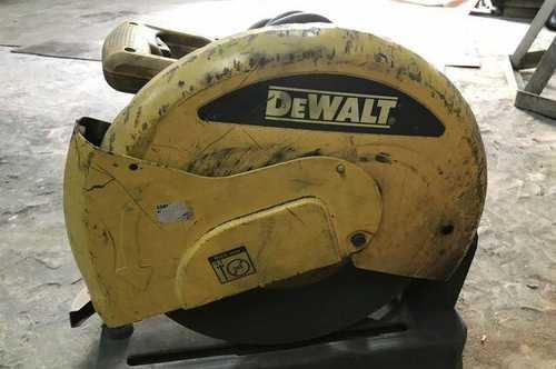 Монтажная пила dewalt