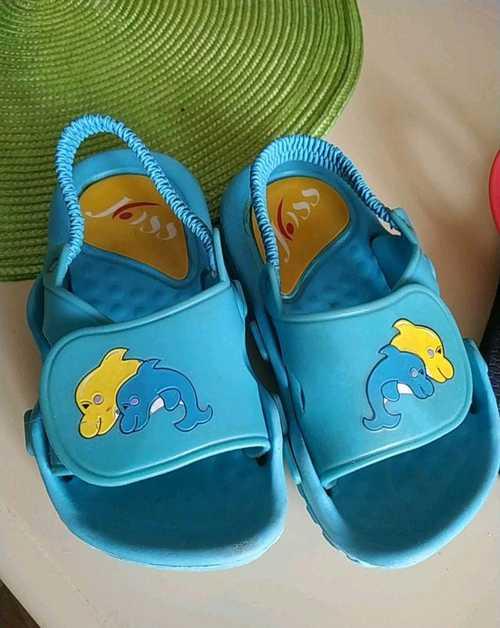 Сланцы, пляжная обувь joss, old navy, croks аналог