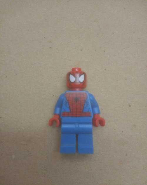 Lego Super Heroes - Spider man (был брелоком)