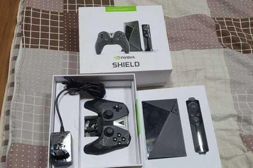 Игровая приставка nvidia Shield tv