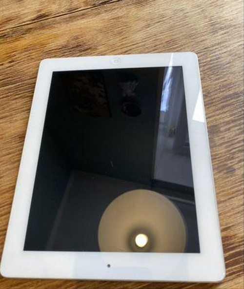 Продаём свой планшет Apple iPad 2 16Gb Wi-Fi White