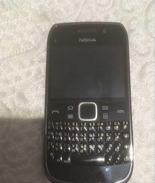 Телефон Nokia E6-00