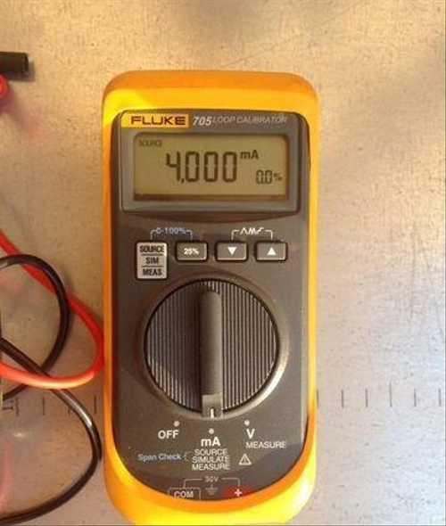 Fluke 705. Измеритель калибратор